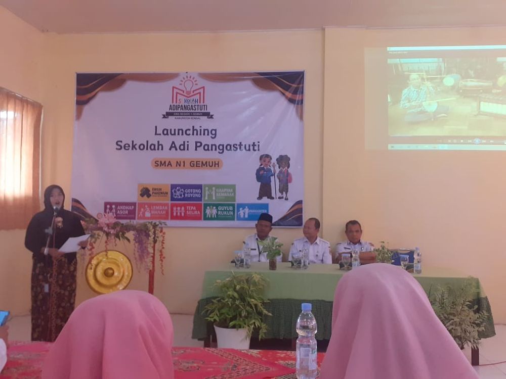 Launching Sekolah Adipangastuti | KHUB - A Knowledge Hub for PCVE Community